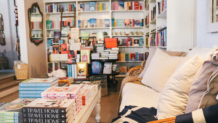 Overdue by Stephanie Perkins – The Dune Market
